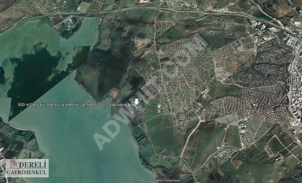 A single parcel of land with an old ownership deed, measuring 500 ...