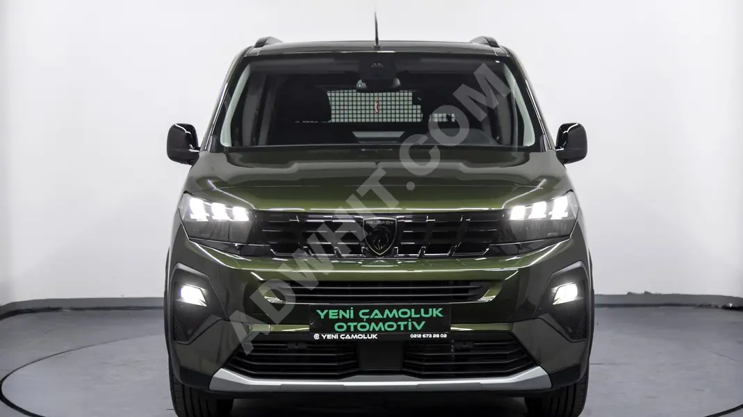 PEUGEOT RIFTER GT 1.5 BLUEHDI Model 2024 130 Horsepower Green Color 20% ...