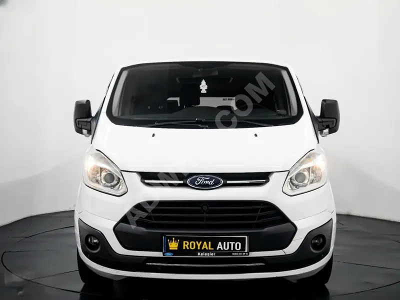 Ford Tourneo Custom Model 2018, flawless, automatic doors, 9+1 seating ...