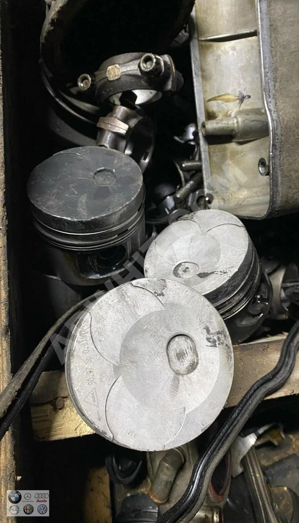 Piston set and piston rod MERCEDES W115 (Original) - Adwhit