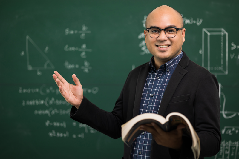 Private Teacher - Adwhit