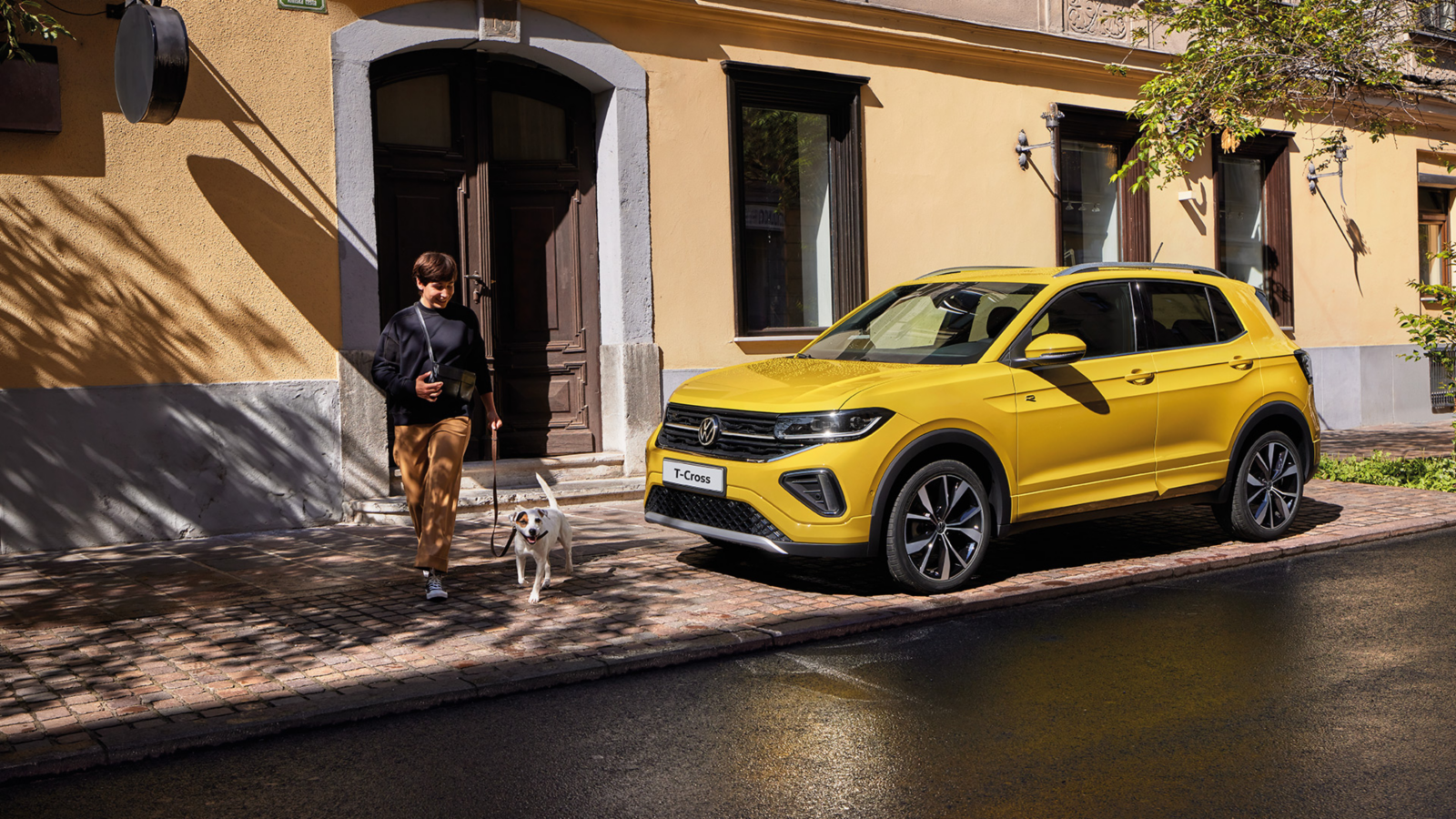 Exploring the Volkswagen T-Cross: Modern Design and Superior Features ...